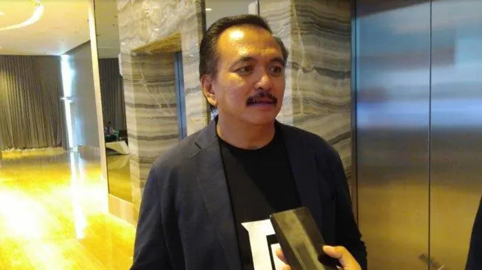 Kader Golkar Tunduk Pada Putusan Pusat Kader Golkar Tunduk Pada Putusan Pusat